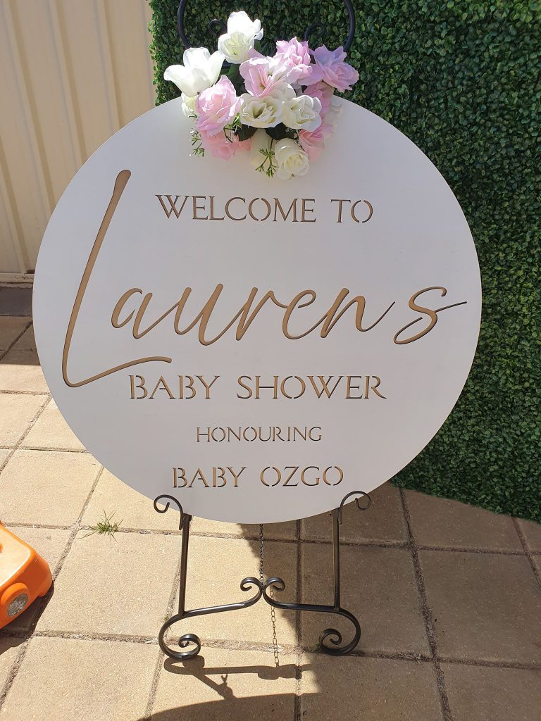 Customized Welcome Sign - Hot Cut