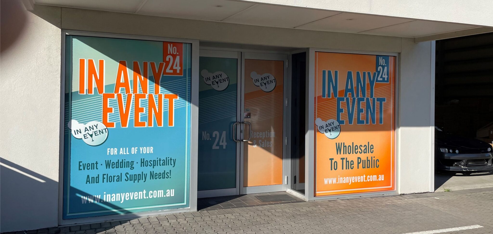 Hot Cut - Business Signage